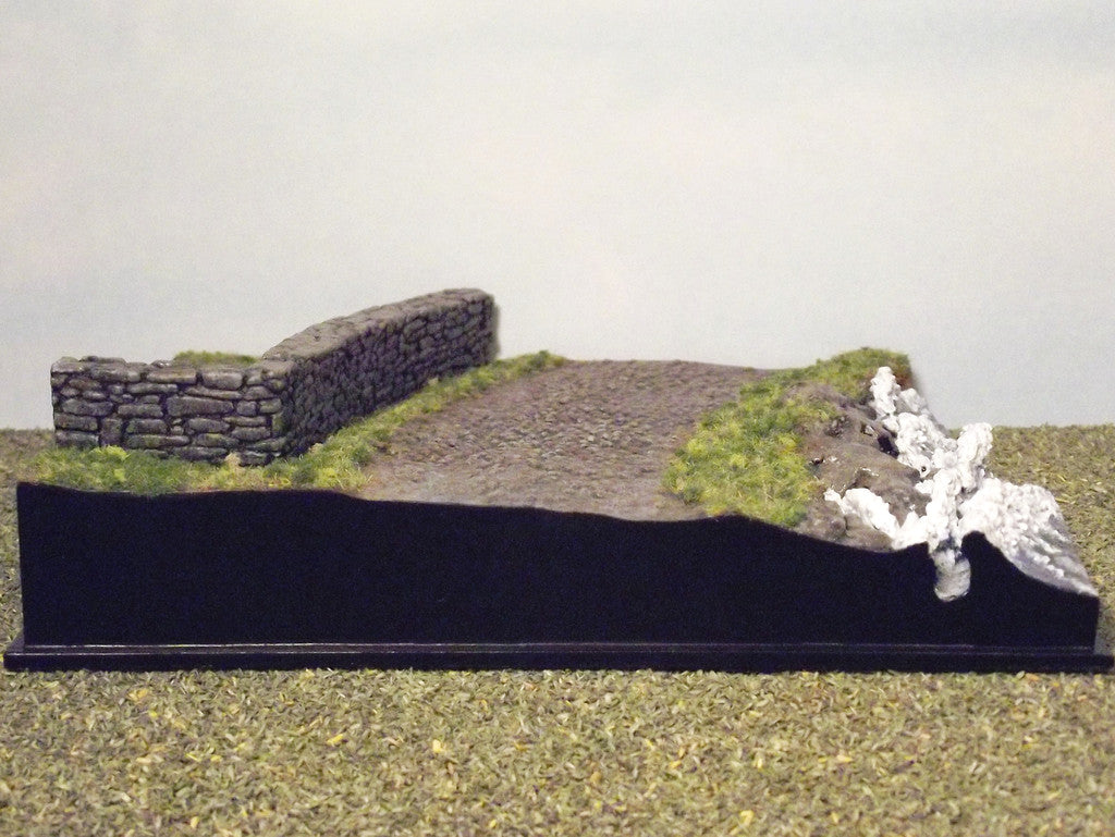 1/72 Diorama Kit "Road By The Lake" by FCH | Full Circle Hobbies